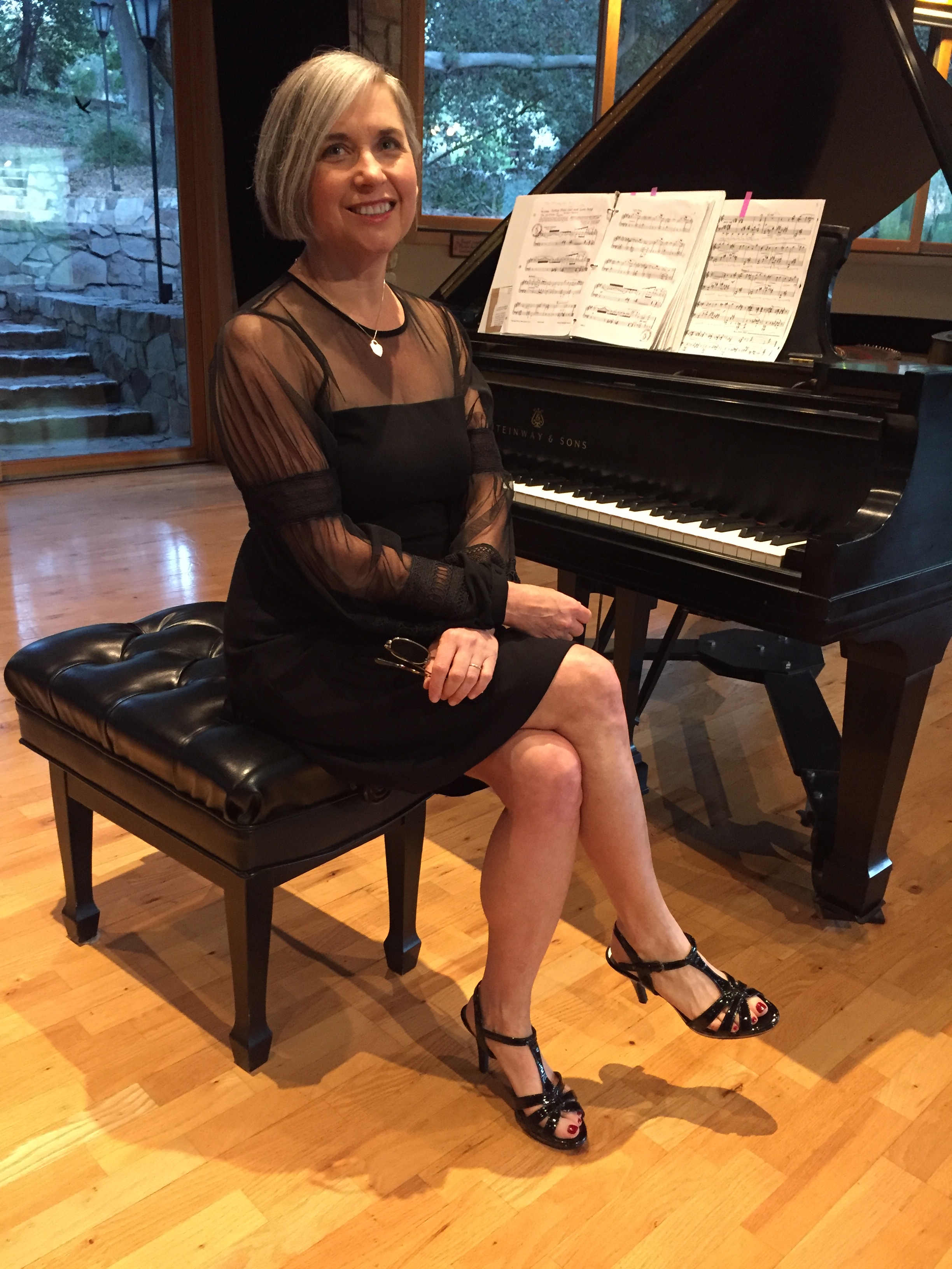 Laura Dean Bio – Laura Dean: Musical Artist, Teacher, Author